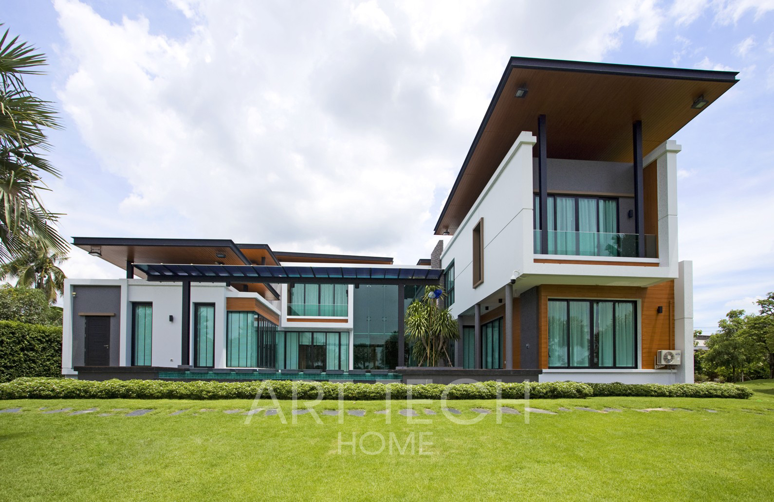 Portfolio - บริษัทรับสร้างบ้าน หรู Modern Luxury Premium : ART-TECH HOME